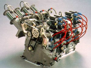 #Focus – Mazda & The 4 Rotor R26B Engine. – Historic Motor Sport Central.
